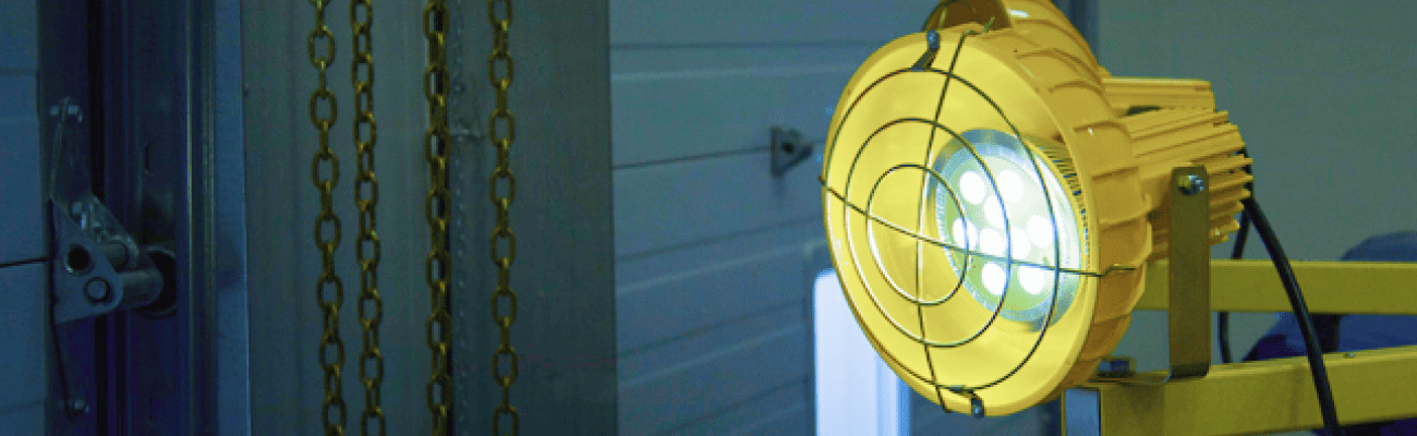 Blue Giant - Loading Dock Traffic Lights